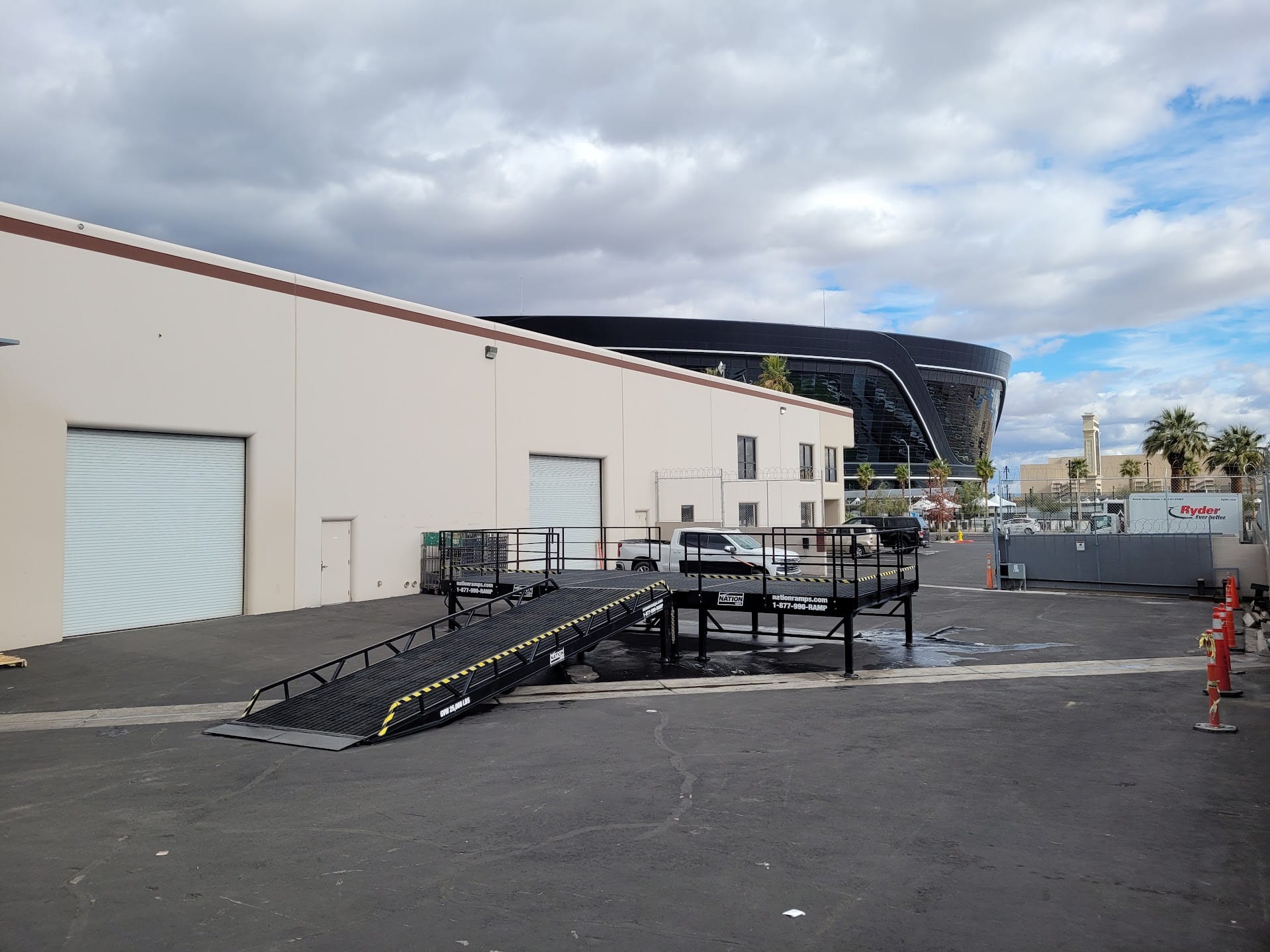 Cross Docking Platforms - Nation Ramps